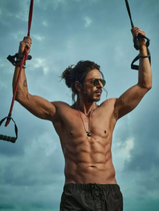 Shah Rukh Khan's Chiselled Abs And Ripped Physique At 56 For 'Pathaan ...