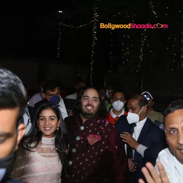 Radhika Merchant's Father, Viren Merchant: Billionaire CEO Of Encore ...