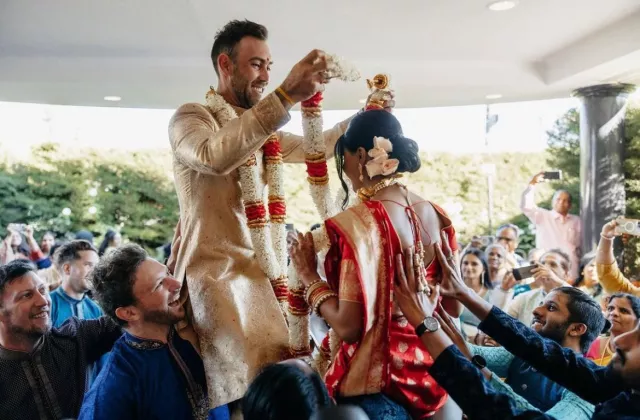 Glenn Maxwell's Love Story: Meet His Pharmacist-Wife, Vini Raman, How ...