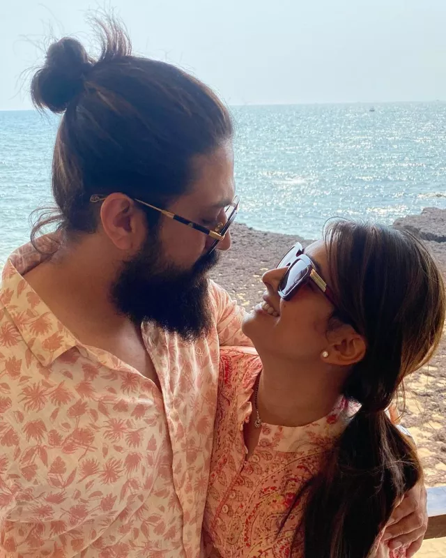 K.G.F Fame, Yash's Wife, Radhika Pandit Shares Love-Filled Pics, The ...
