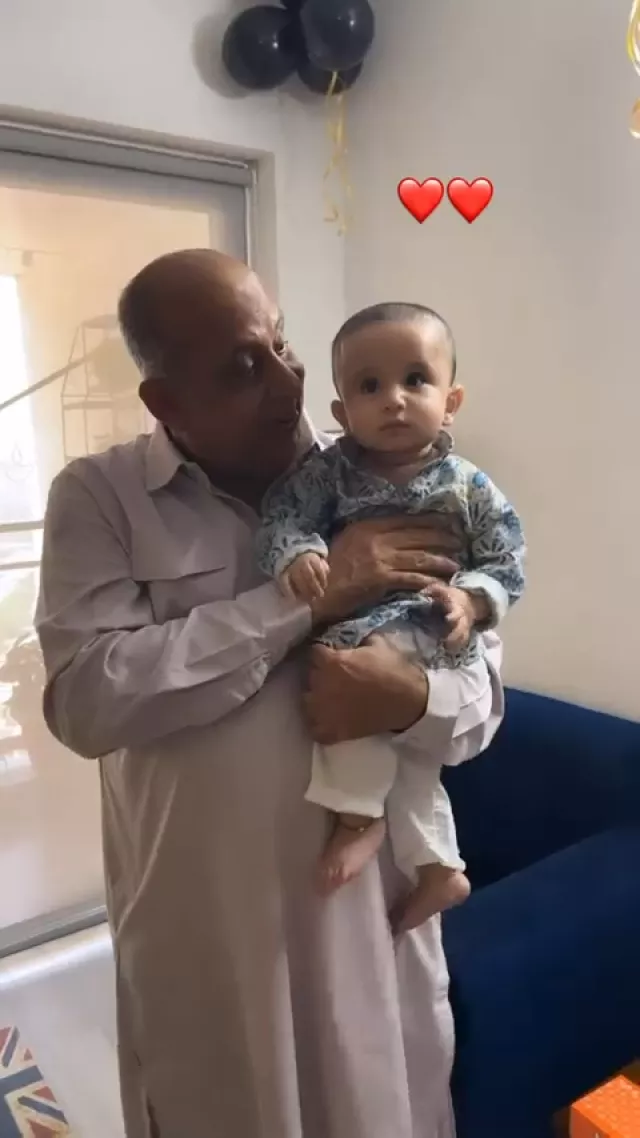 Kishwer Merchantt Celebrates Eid With Family, Her Son, Nirvair Rai ...