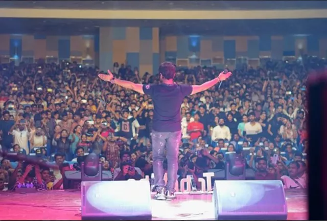 Popular Bollywood Singer, KK Passes Away At The Age Of 53, While ...