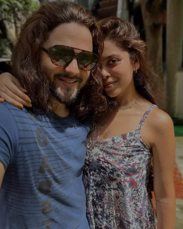Meet Deepika Padukone's Lookalike, Rijuta Ghosh Deb, Whose Boyfriend ...
