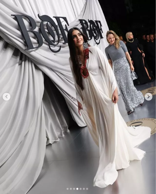 Sonam Kapoor Flashes Her Assets In A White-Hued Risque Valentino Outfit At BoF 500 Gala In Paris