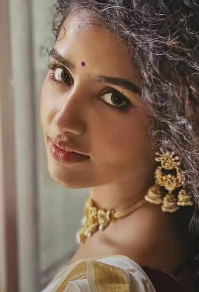 Anupama Parameswaran's Parents React To The Former's Ongoing Marriage ...