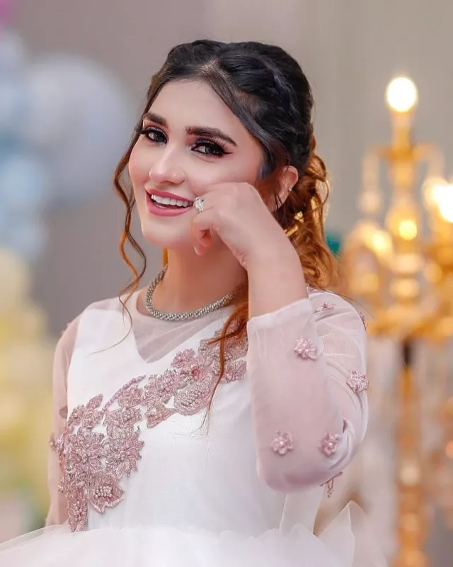 Hasan Ali's Indian Wife, Samiya Arzoo, Who Is An Engineer, Virat Kohli ...
