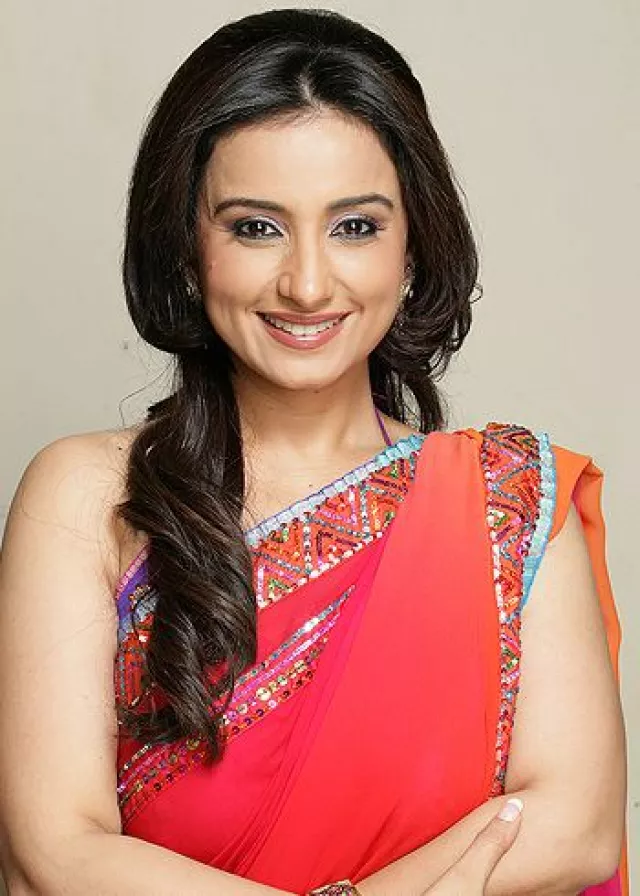 Divya Dutta On Being Compared With Manisha Koirala In 90s, Adds Being ...