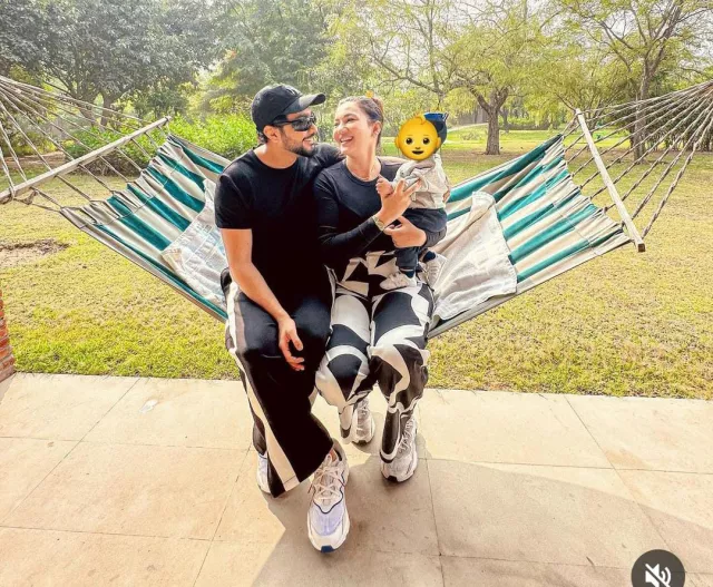 Zaid Darbar's Son, Zehaan Touches Dad's Face Adorably As Mom, Gauahar ...