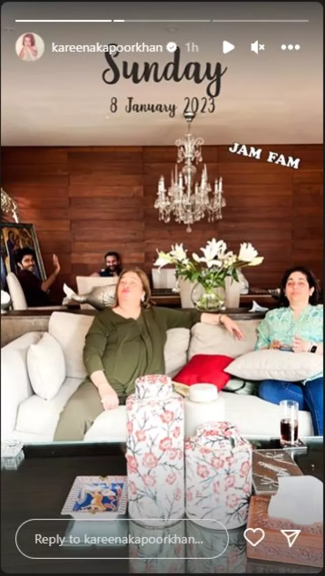 Kareena Kapoor Gives A Sneak Peek Into Her Fam-Jam With Kapoors And ...