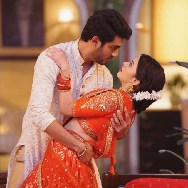 Shrenu Parikh Confirms Her Relationship Status With Akshay Mhatre, Says ...