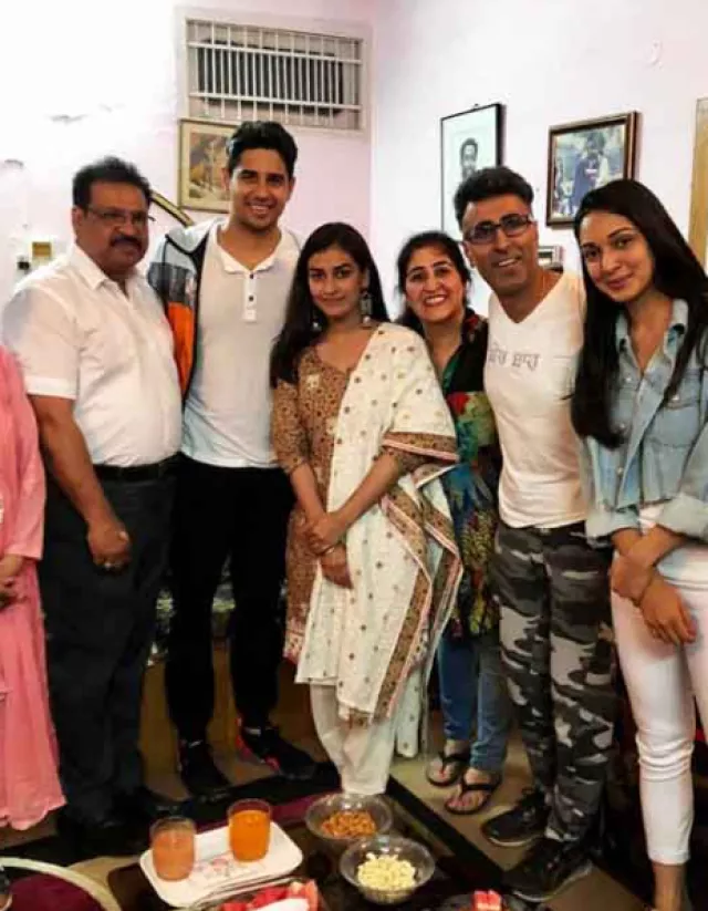 Vikram Batra's Brother, Vishal Recalls Getting Emotional Seeing ...