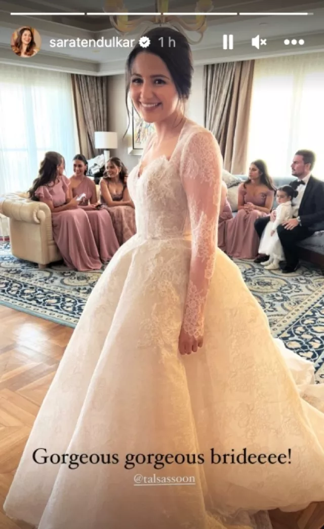 Sara Tendulkar Turns Bridesmaid For Best Friend's White Wedding, Stuns ...