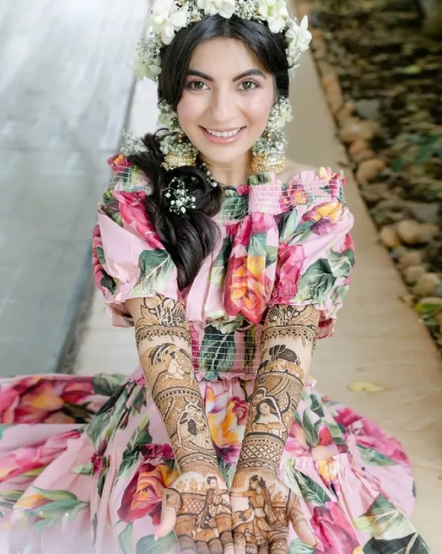 Sonam Babani's Glam Wedding Wardrobe, From Abu Jani-Sandeep Khosla ...