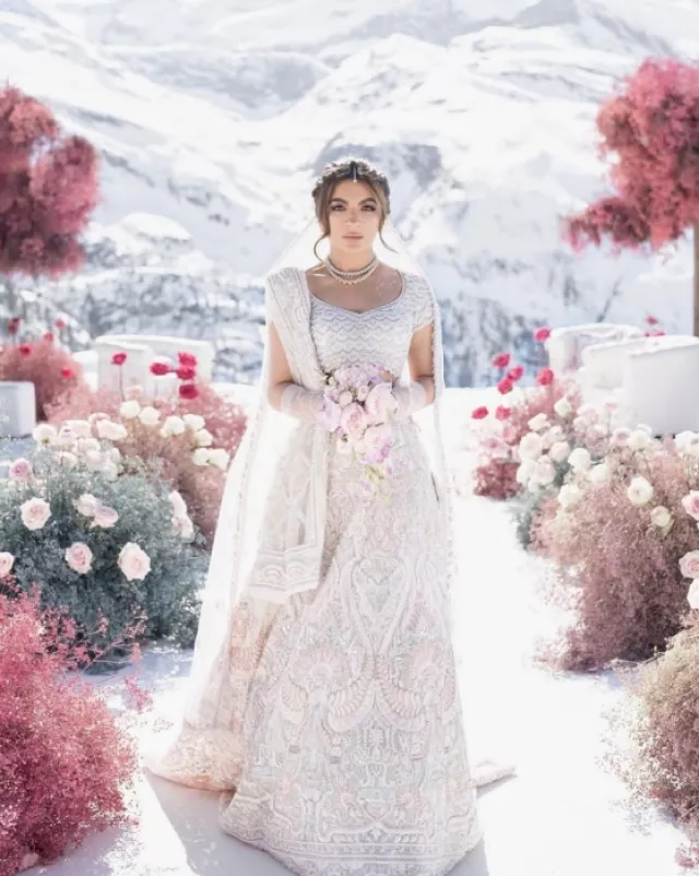 Sonam Babani's Glam Wedding Wardrobe, From Abu Jani-Sandeep Khosla ...