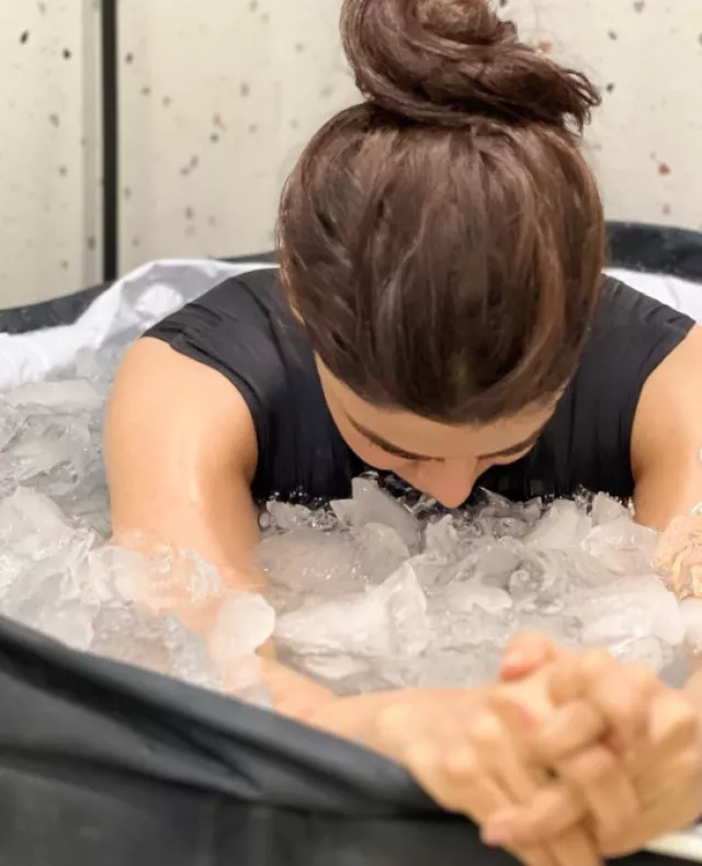 Samantha Ruth Prabhu Posts Photos From Midnight B'day Celebrations ...