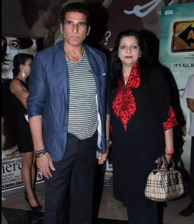 Iconic Bollywood Villains In Their Real Life With Wife And Family, From ...