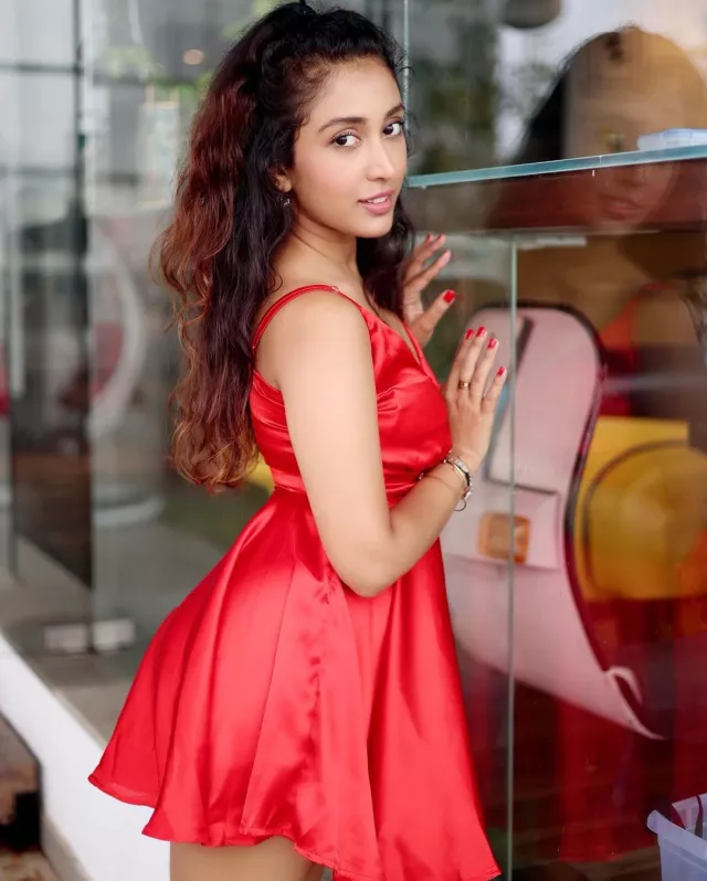 Priyamvada Kant Reveals She Ran Away From College When She Got Her 1st ...