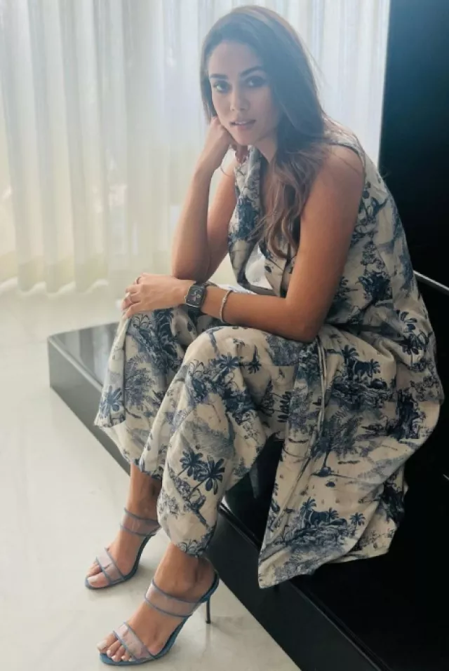 Shahid Kapoor's Wife, Mira Gives Summer Fashion Goals In Floral Co-Ord ...