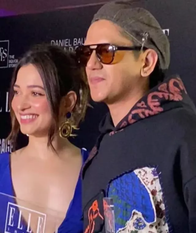 Tamannaah Bhatia Blushes As Paps Complimented Former And Vijay Varma's ...