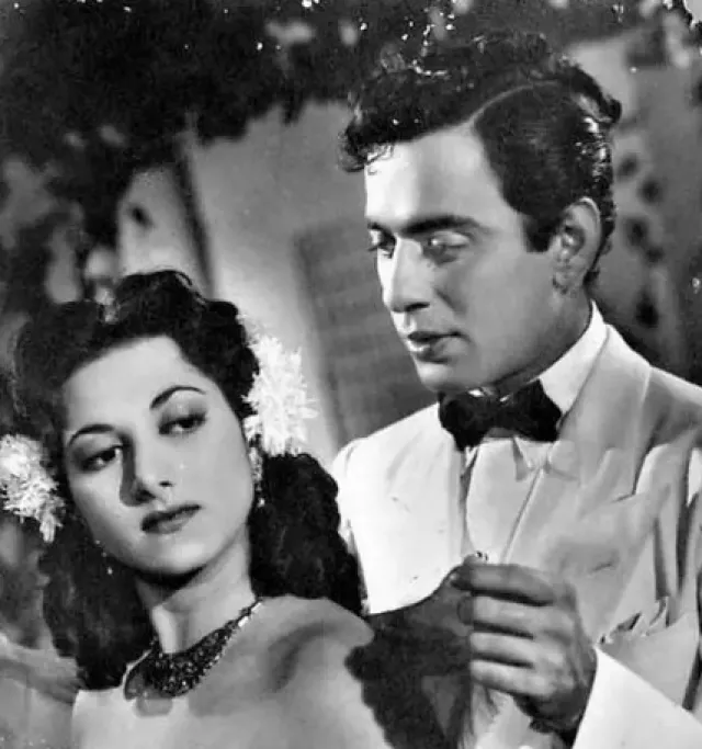 8 Pakistani Celebrities Who Have Indian Citizenship: From Adnan Sami ...