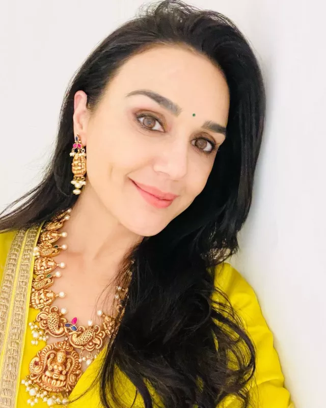 Preity Zinta Reveals If 'Pritam Singh Zinta' Is Her Real Name, Shares ...