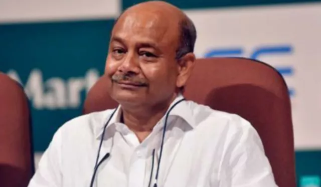 Ignatius Navil Noronha: DMart's Billionaire CEO With Rs 4.5 Crore ...