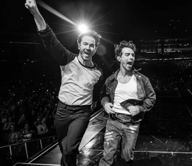 Joe Jonas At 34: Facts To Know About The Jonas Brothers' Singer, From ...