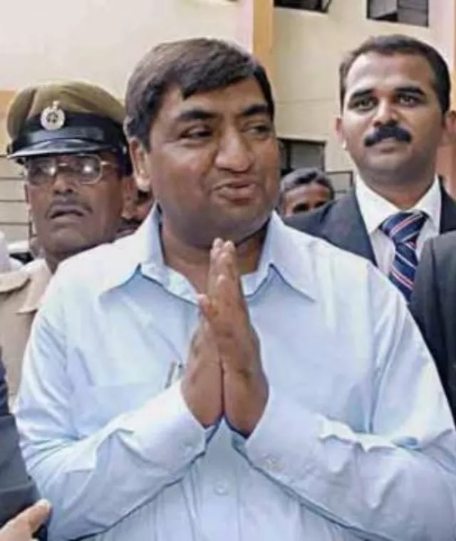 Scam 2003: Abdul Karim Telgi's Story: Rs. 30,000 Cr Fraud, Wife Wanted ...