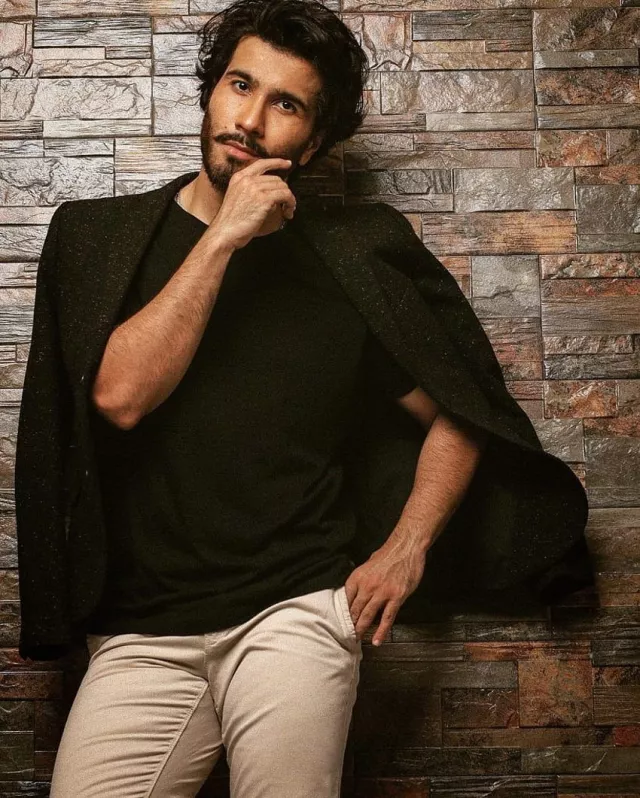 Highest Paid Pakistani Actors Who Are Paid A Hefty Amount In Each ...