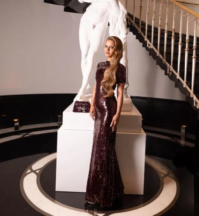 15 Unique Custom-Made Designer Outfits Of Natasha Poonawalla That ...
