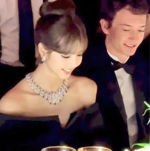 BLACKPINK's Lisa Reportedly Introduced Her Billionaire BF, Frederic ...