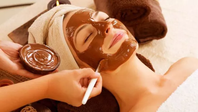 7 Best Chocolate Face And Hair Masks
