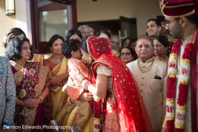 15 Beautiful 'Vidaai Moments' From Real Indian Weddings That'll Bring ...