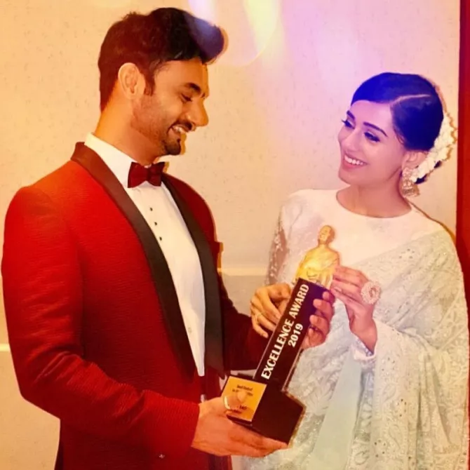 Deepika Padukone And Amrita Rao Are Now Related And Their Relationship ...