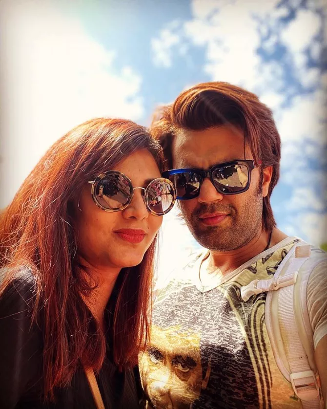 Maniesh Paul Pens His Journey With Highschool Sweetheart And Wife ...