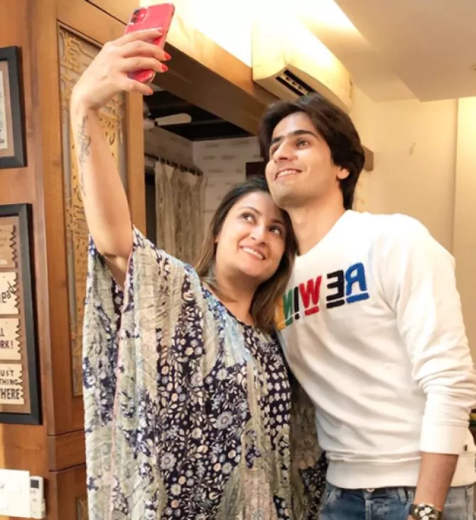 Urvashi Dholakia Celebrates Her Twins, Kshitij Dholakia and Sagar ...