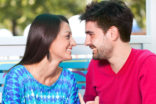 7 Important Things Engaged Couples Should Discuss Before Getting Married