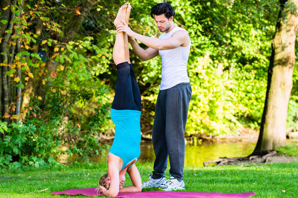 7 Best Yoga Poses For Couples To Boost Their Relationship