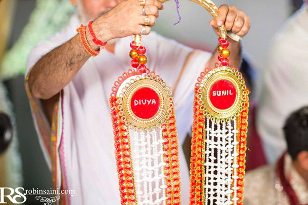 Best Tips to Make Your Varmala Ritual Truly Memorable ...