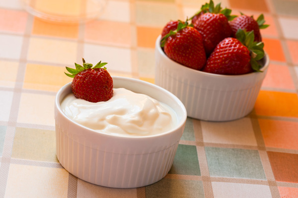 11 Homemade Yoghurt Face Packs To Get Glowing And Healthy Skin