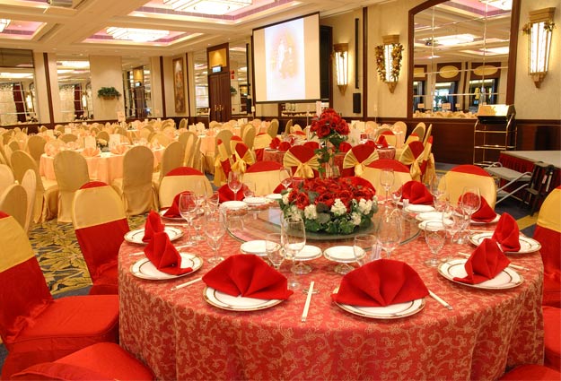 7 Essential Steps You Must Follow To Get The Right Wedding Hall