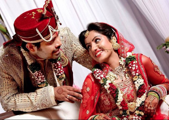 Deepika Singh Wishes Hubby Rohit Raj On 6th Anniversary With A Wedding ...