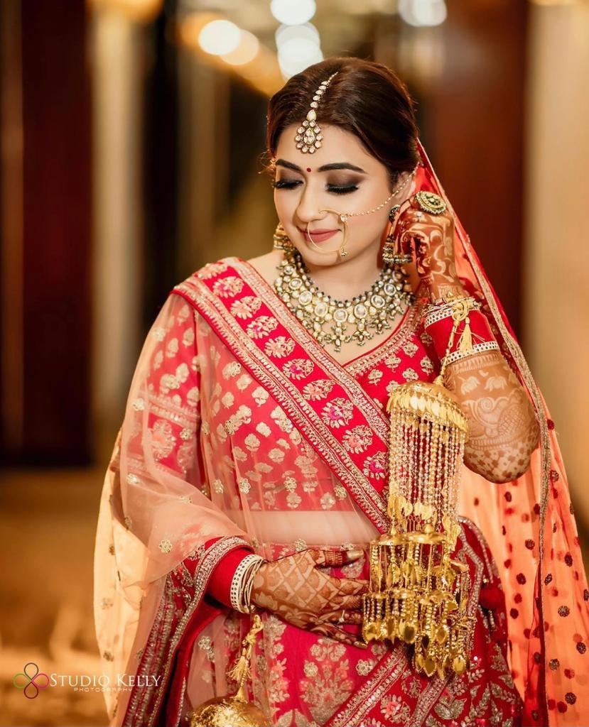 This Bride Donned A Heavily Embroidered Red 'Lehenga' On Her Wedding ...