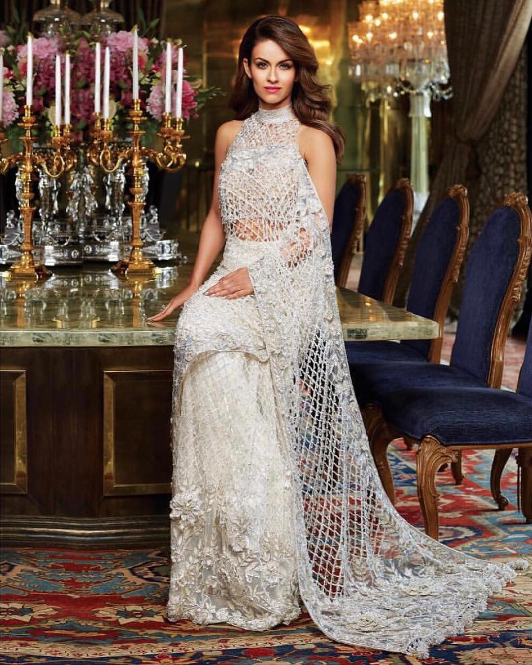 Natasha Poonawalla's 10 High-Fashion Traditional Outfits Are An ...