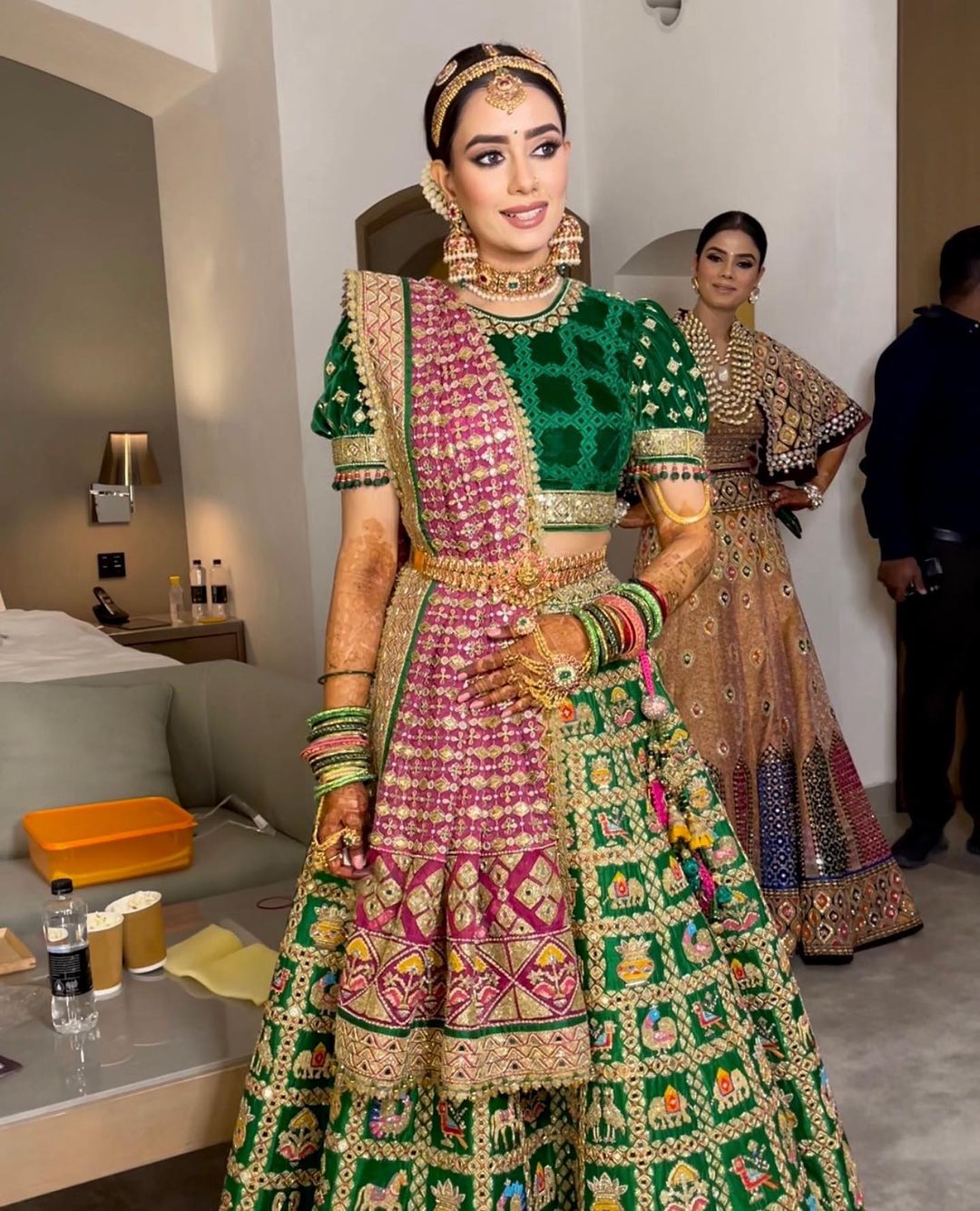 Bride Dons A Gujarati 'Gharchola' For Her Pre-Wedding Festivities ...