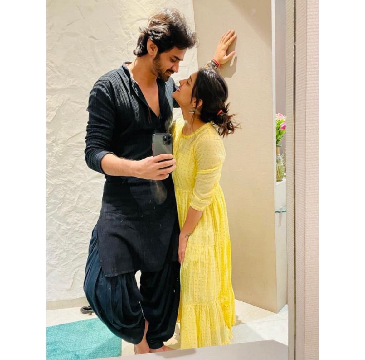 Donal Bisht's Ex, Prateek Shah To Get Engaged To Actress, Hruta Durgule ...