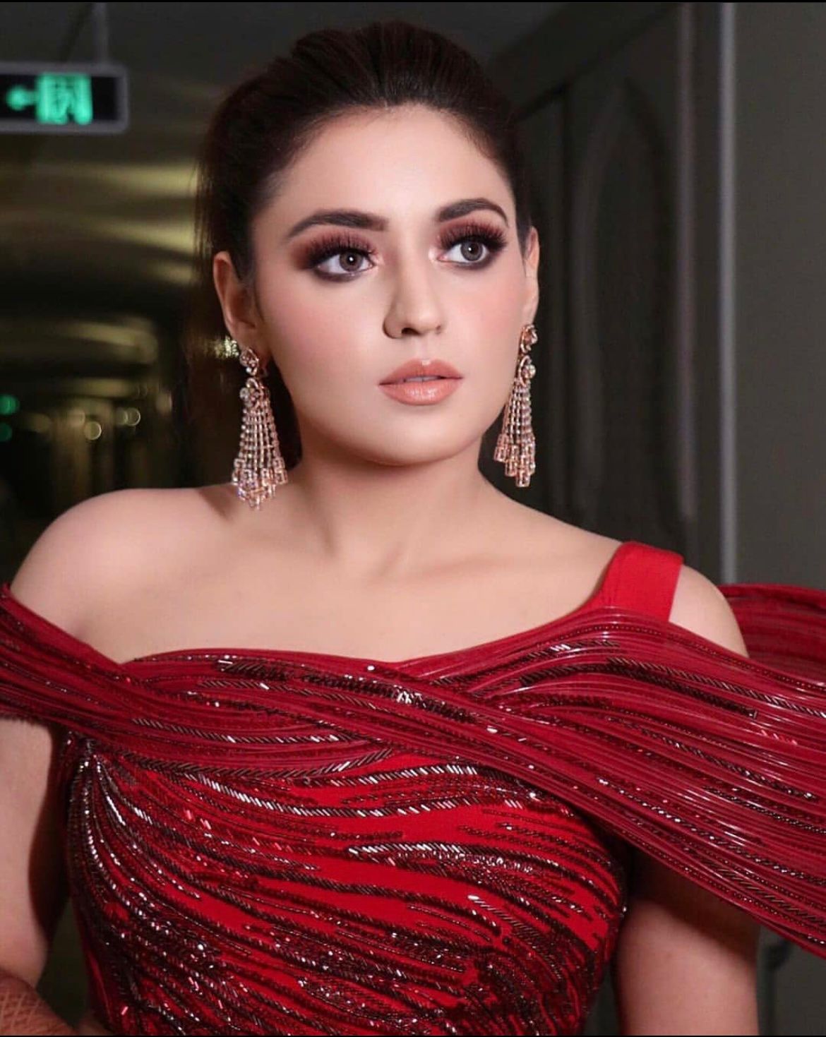 This Bride Aced Royal Marwari Look In A Unique Lehenga For Her ...