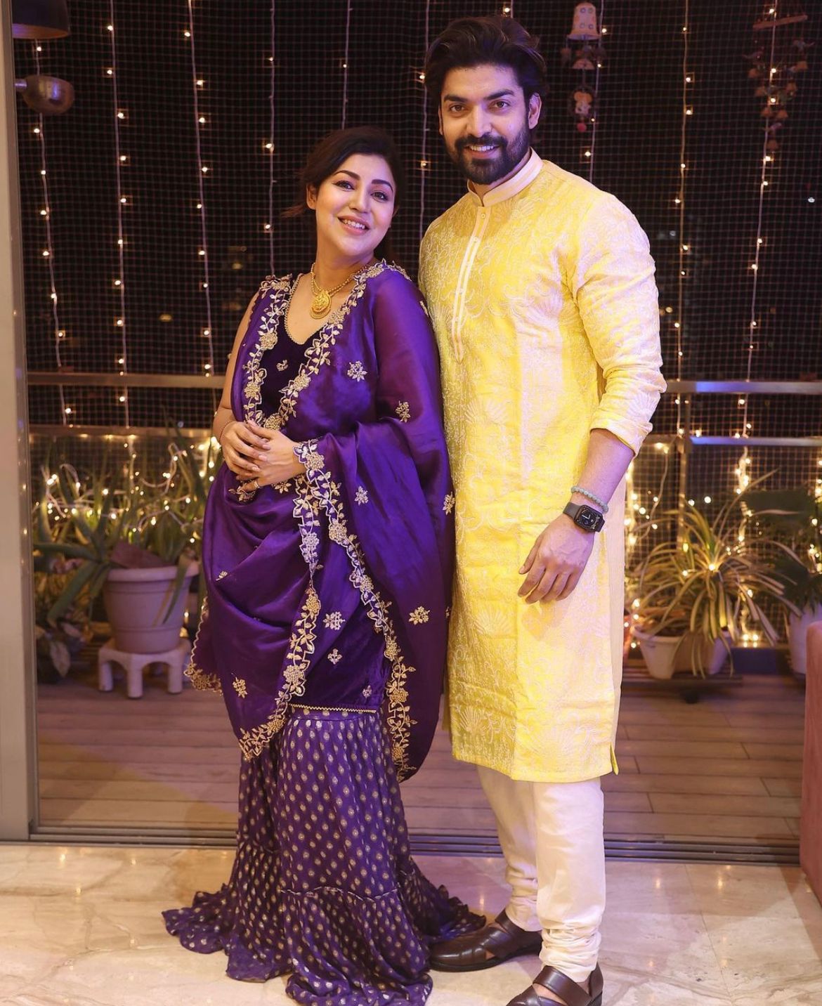 Debina Bonnerjee Twins With Daughter Lianna For Her First Diwali ...