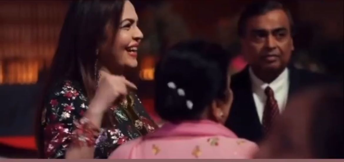 Isha Ambani-Anand Piramal Host A New York-Themed Bash At Their Home ...