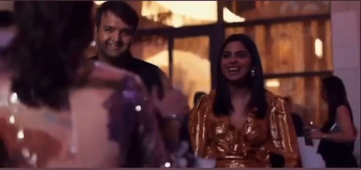 Isha Ambani And Anand Piramal's Home's Inside Glimpses: Lord Krishna ...